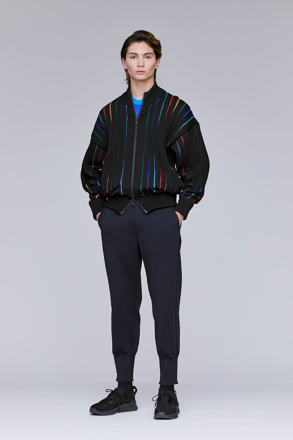 LOUVER STAND-UP COLLAR BLOUSON